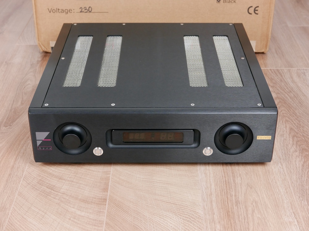 Ayre AX-5 Twenty highend audio integrated amplifier - Contrado Audio