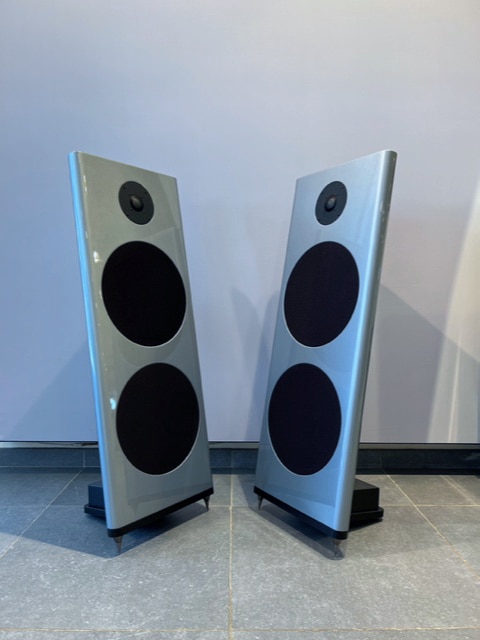 Spatial Audio Lab M4 Silver Grey Metallic highend audio speakers (USA originals) - Contrado Audio